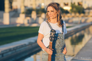 Adeline Music, Cantantes de pop en Barcelona - Partfy.com