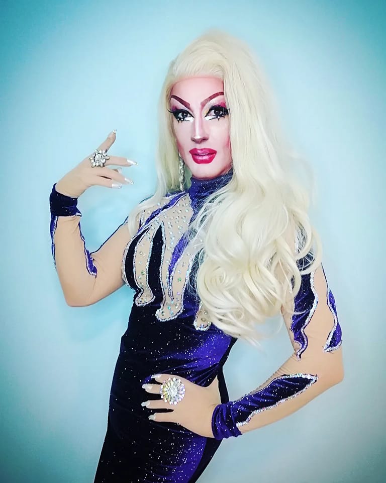 Gina Vᴧgina, Drag Queen en Illes Balears | Partfy.com